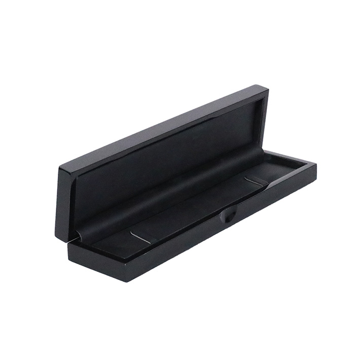 Newport Bracelet Box | Box Brokers Group